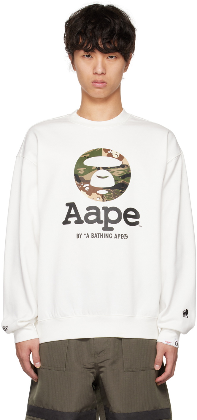 AAPE by A Bathing Ape White Basic Sweatshirt AAPE by A Bathing Ape