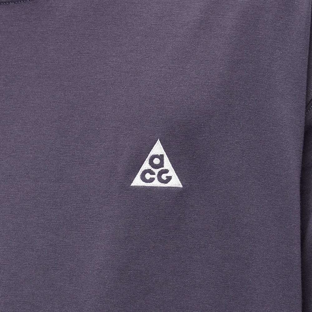 Nike Men's ACG Logo T-Shirt in Gridiron Nike