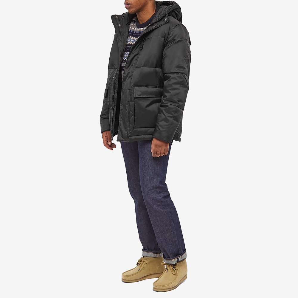 Edwin Men's Nakkia Puffa Jacket in Plain Black Edwin