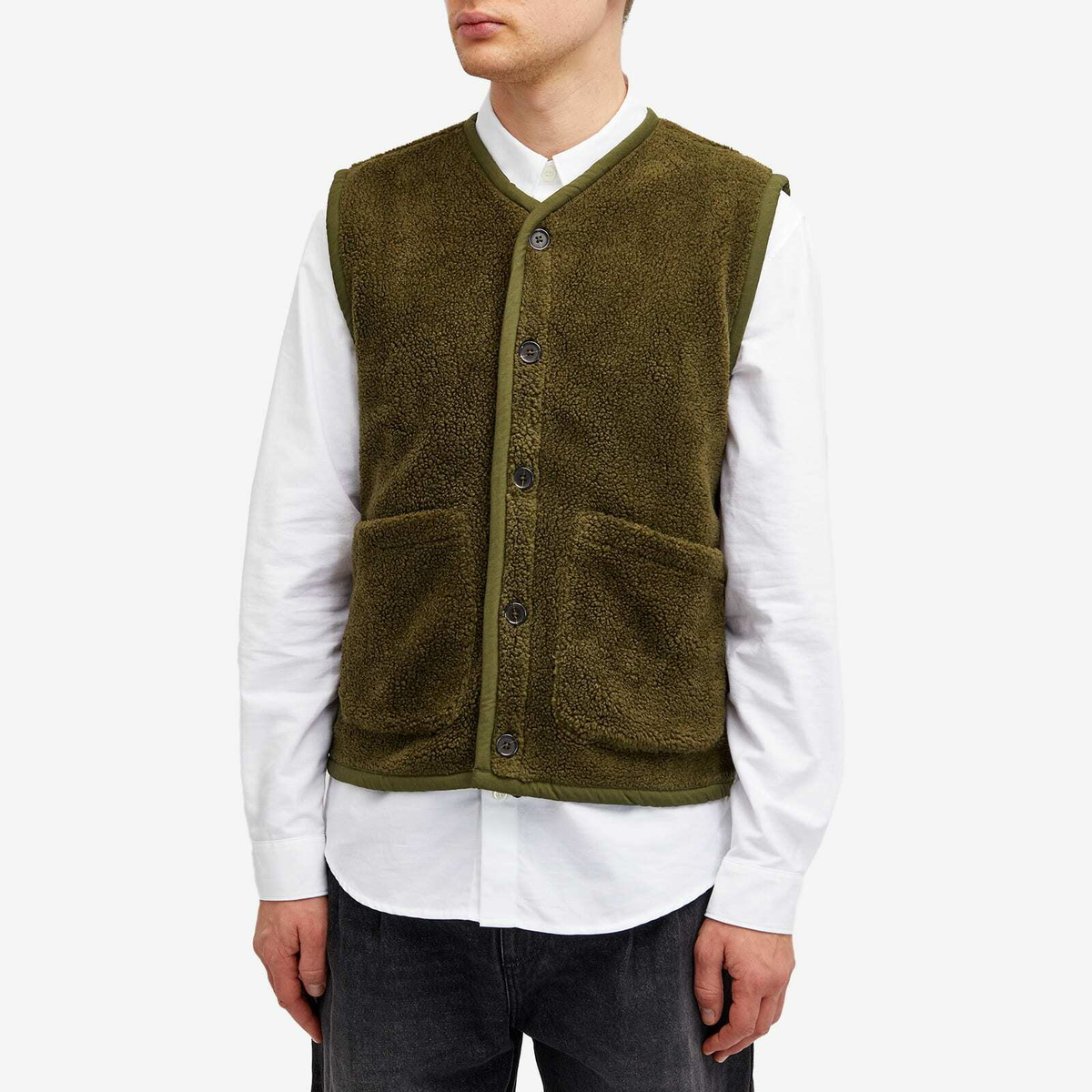 Universal Works Men's Mountain Fleece Lancaster Gilet in Olive ...