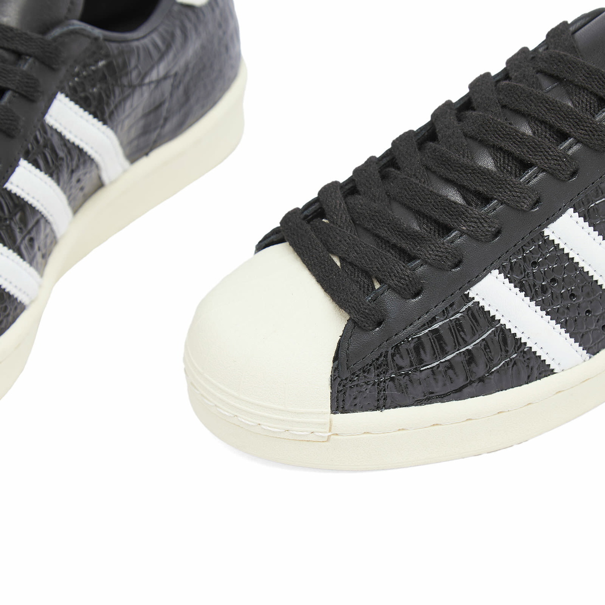 Adidas Women's Superstar Vintage W Sneaker in Core Black/White adidas