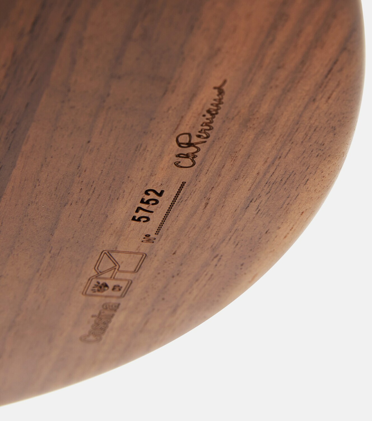 Cassina Méribel walnut stool Cassina