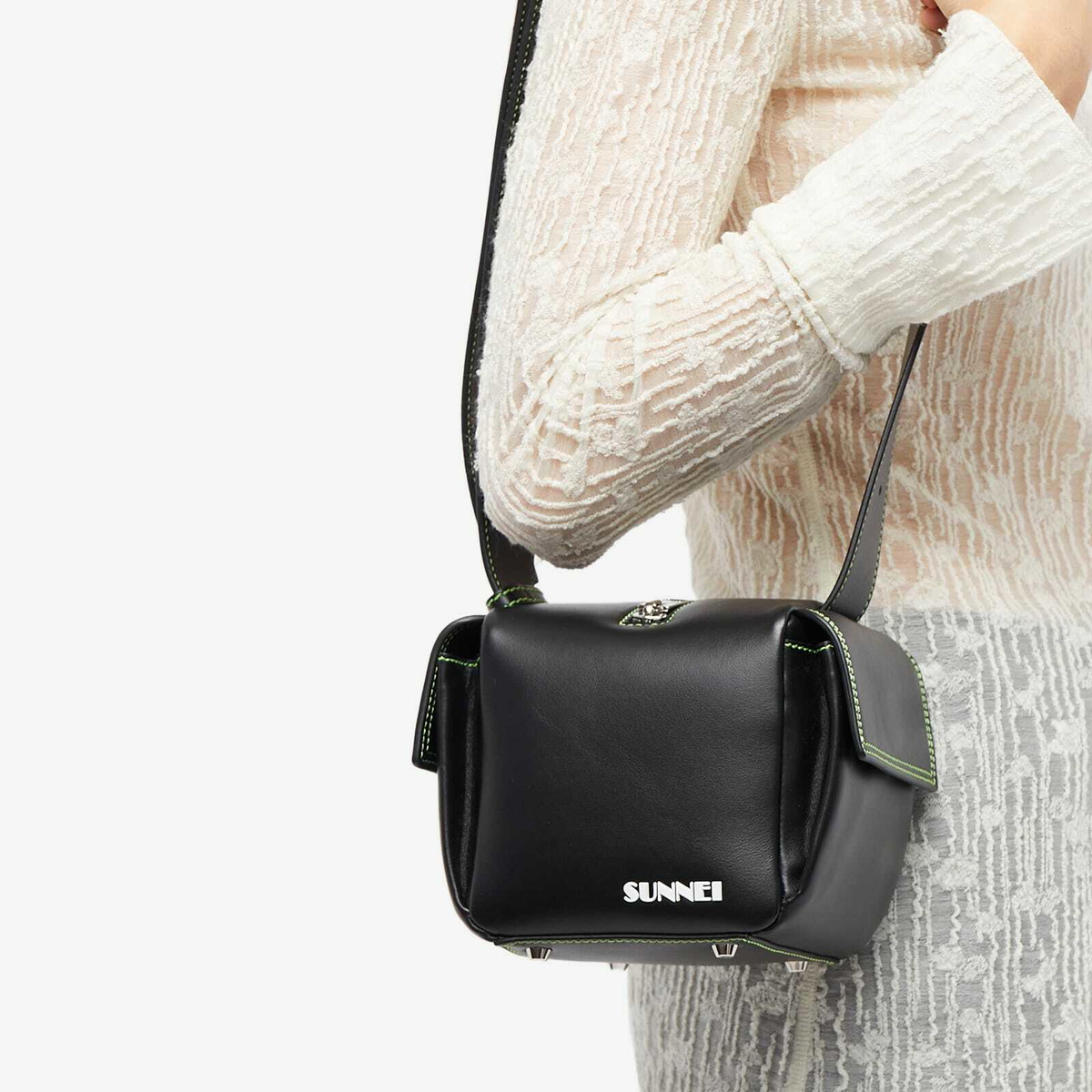 Sunnei Women's Medium Shoulder Bag in Black Sunnei