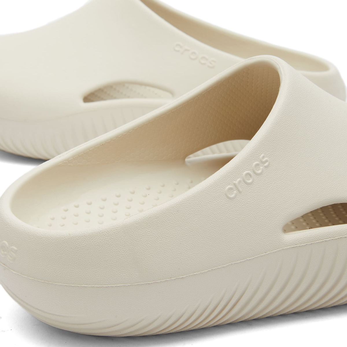 Crocs Mellow Clog in Stucco Crocs