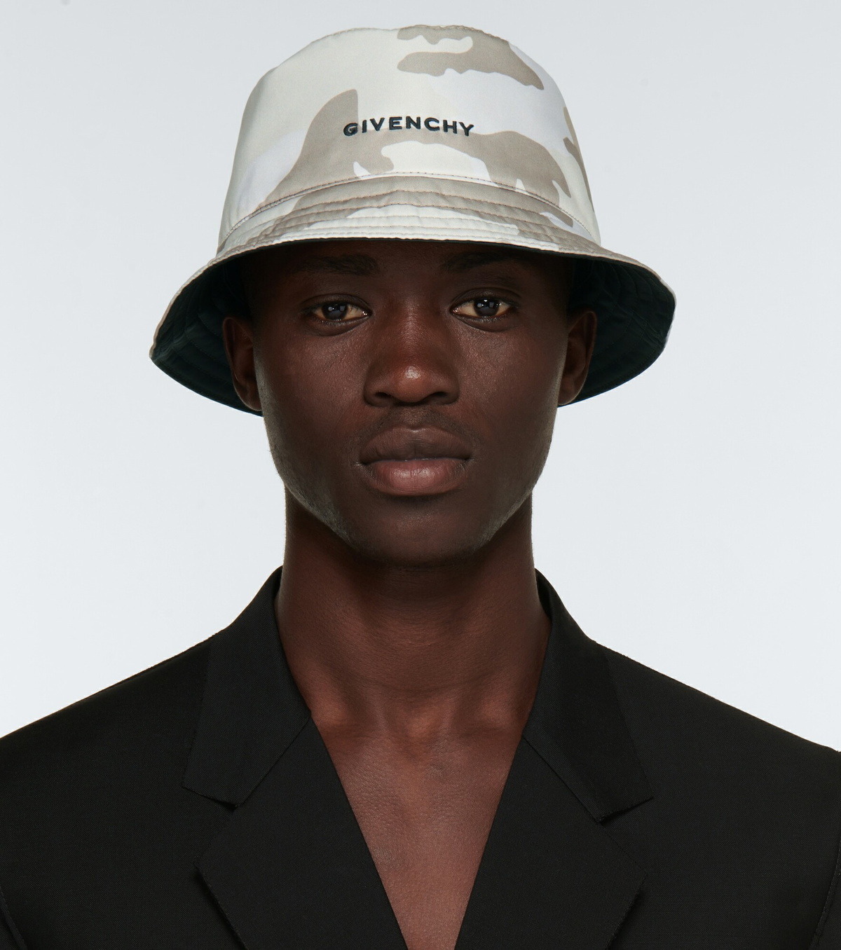 Givenchy - Reversible bucket hat Givenchy