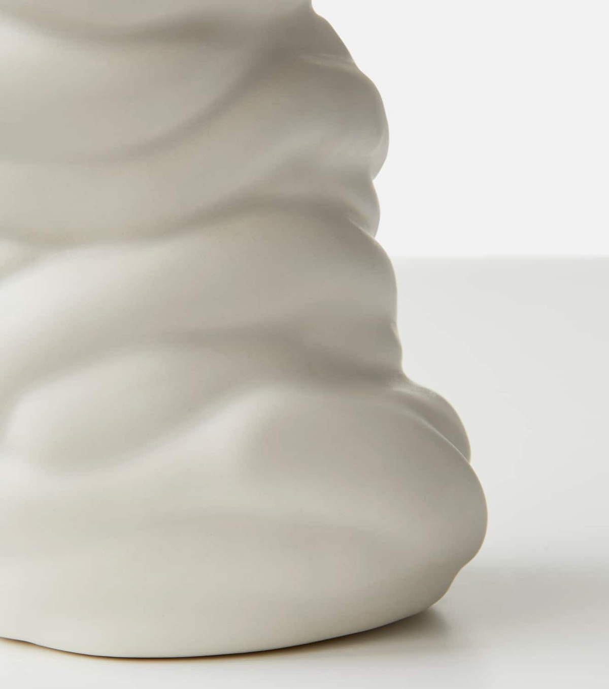 Completedworks Apollo vase Completedworks