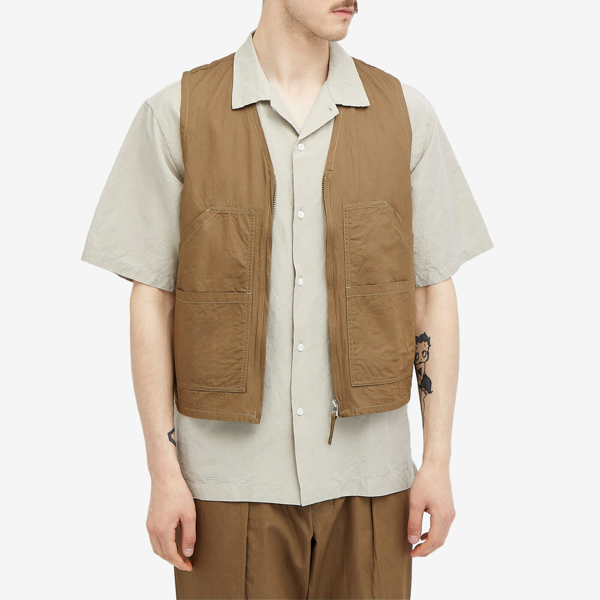 Universal Works Men's Painters Gilet in Khaki Universal Works