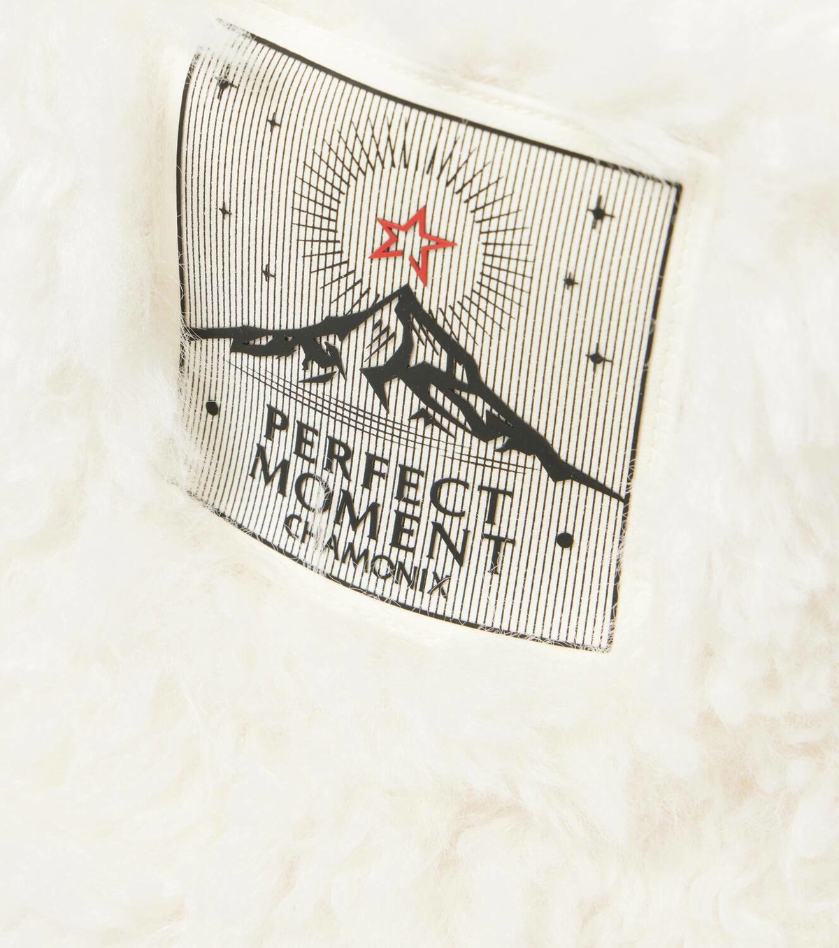 Perfect Moment Faux shearling bucket hat Perfect Moment