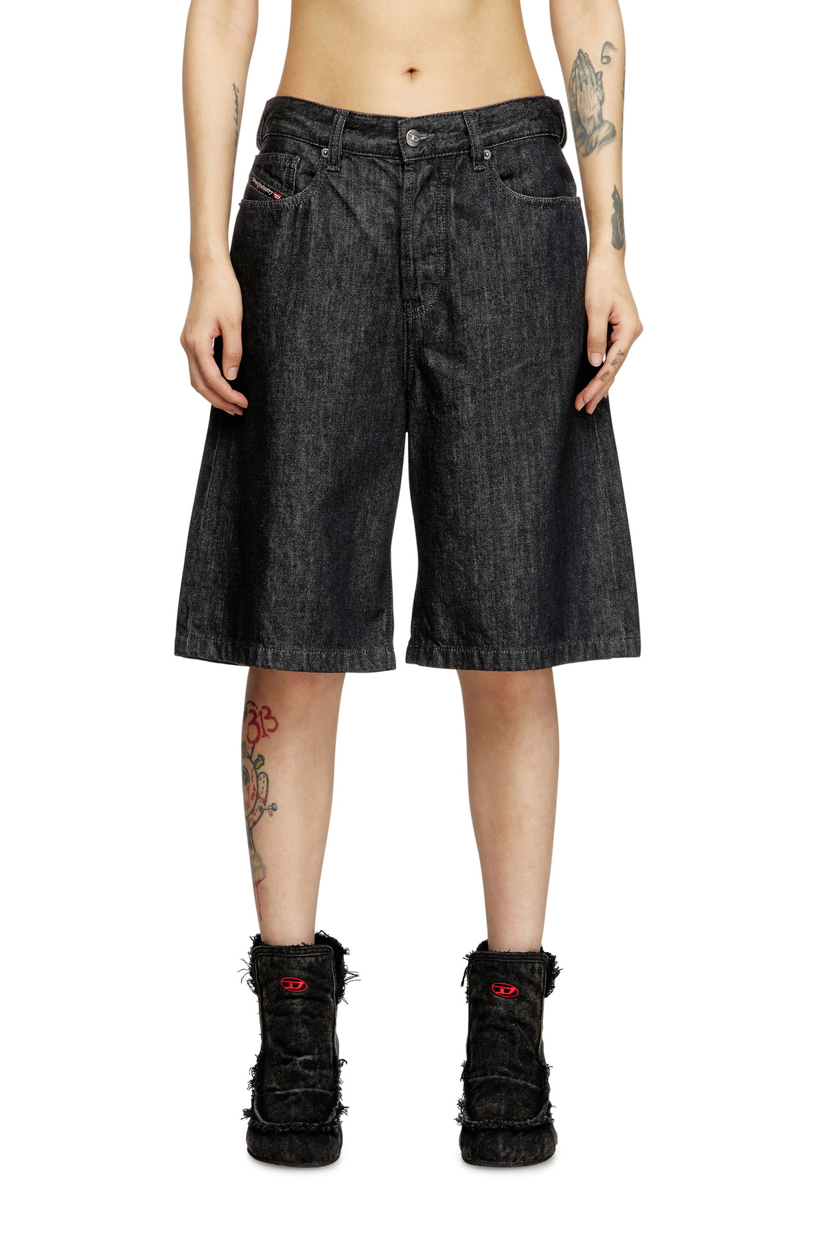 Diesel Shorts in rinse-wash denim - Shorts Womens in Black Diesel