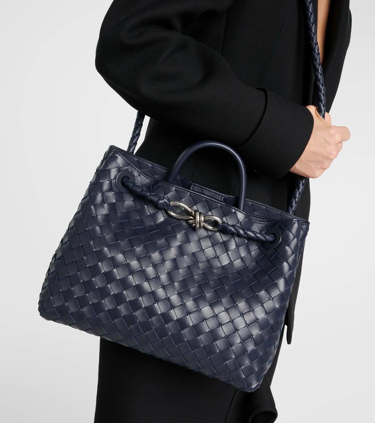 Bottega Veneta Andiamo Medium leather tote bag Bottega Veneta
