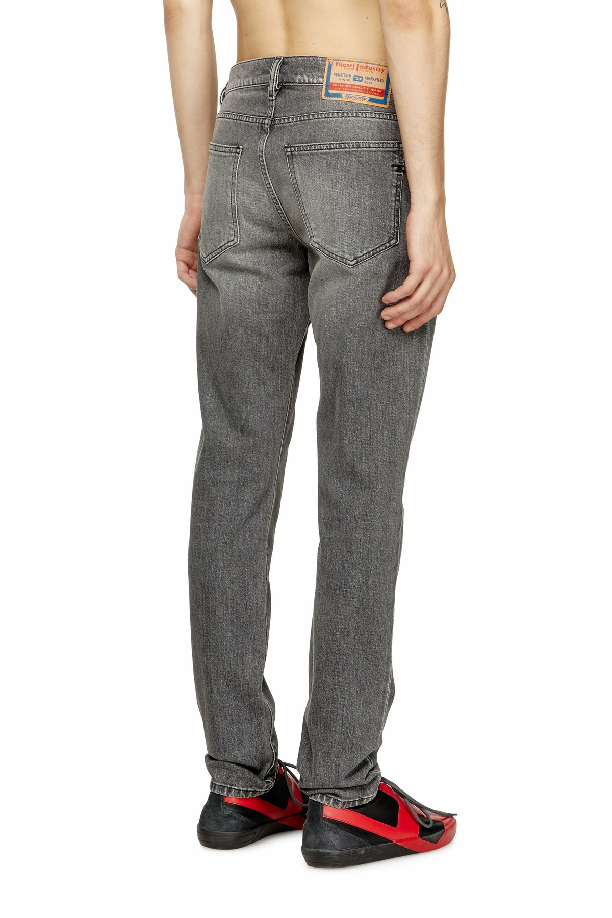Diesel Slim Jeans - 2019 D-Strukt - Jeans Mens in Grey Diesel