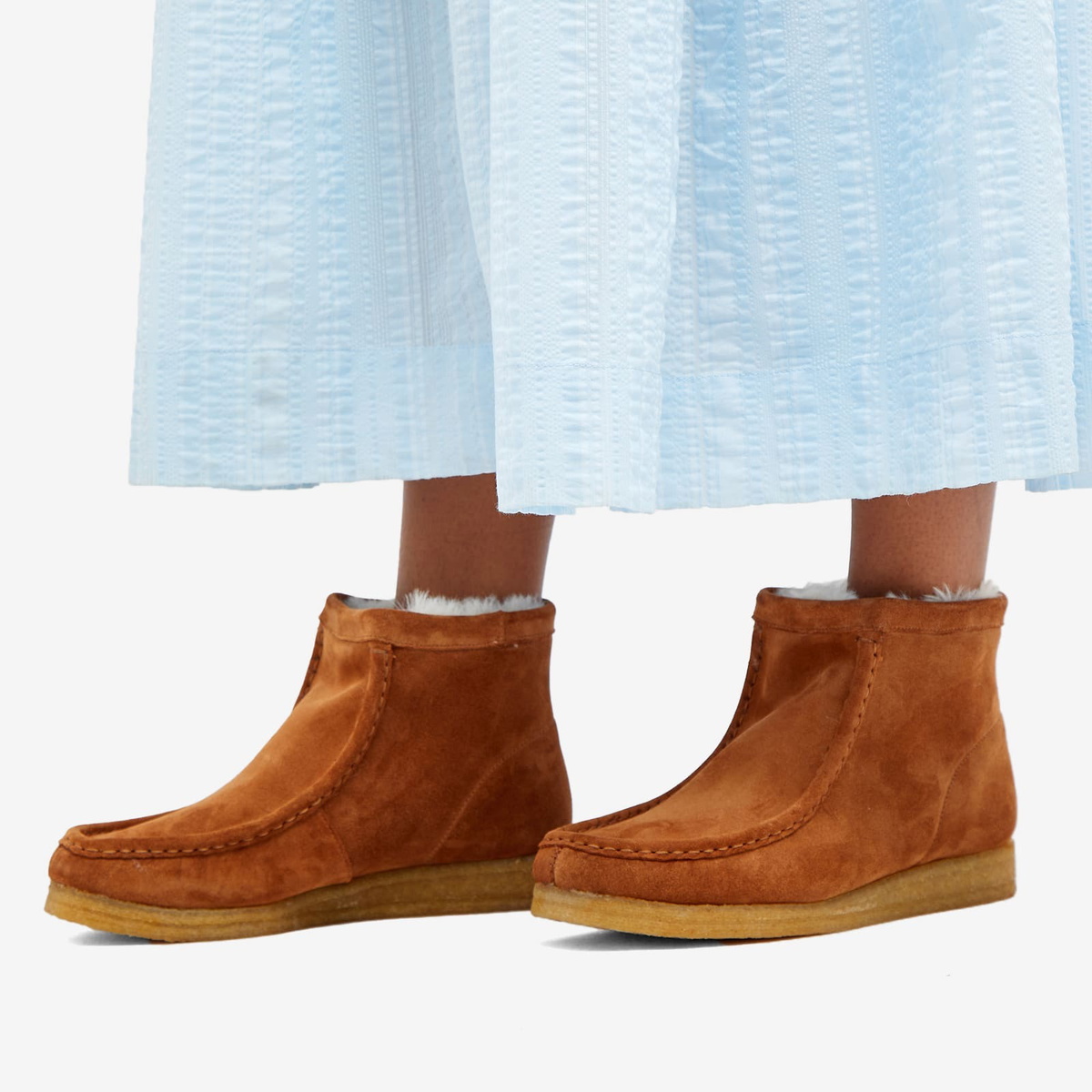 Clarks Originals Women's Wallabee Hi Boots in Caramel Clarks Originals