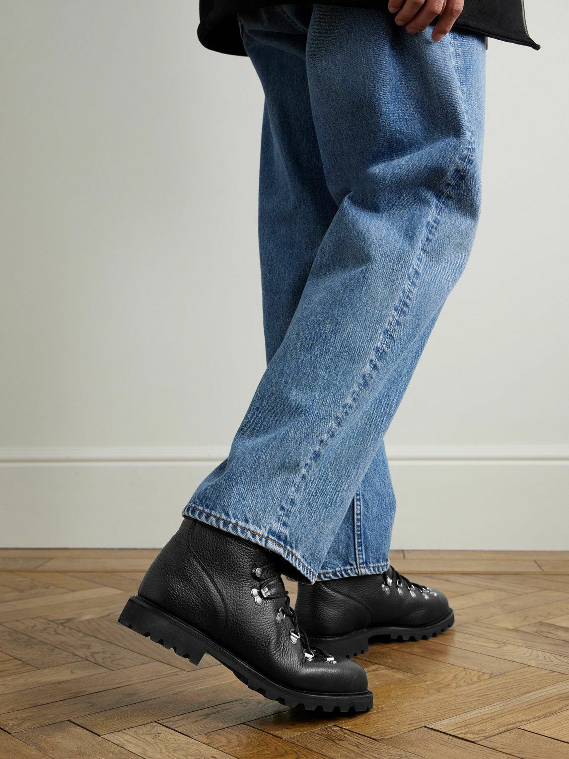 MORJAS - Full-Grain Leather Hiking Boots - Black MORJAS