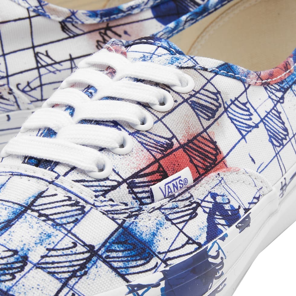 Vans Men's UA OG Authentic LX Sneakers in True White/Blue Vans