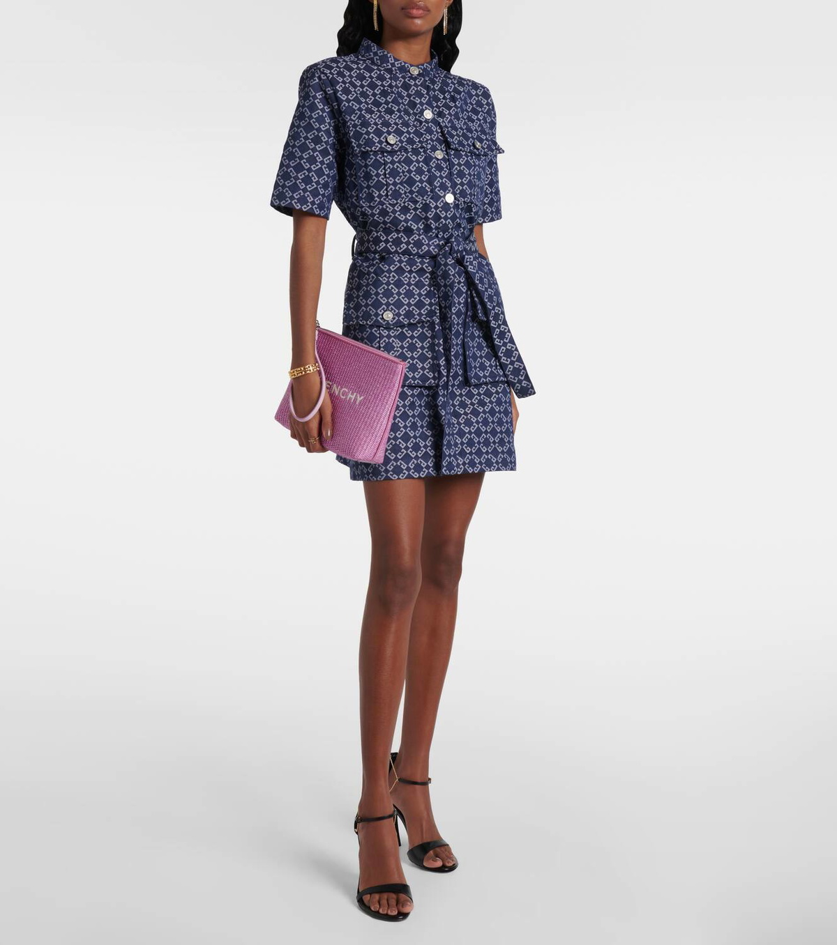 Givenchy Logo raffia-effect pouch Givenchy