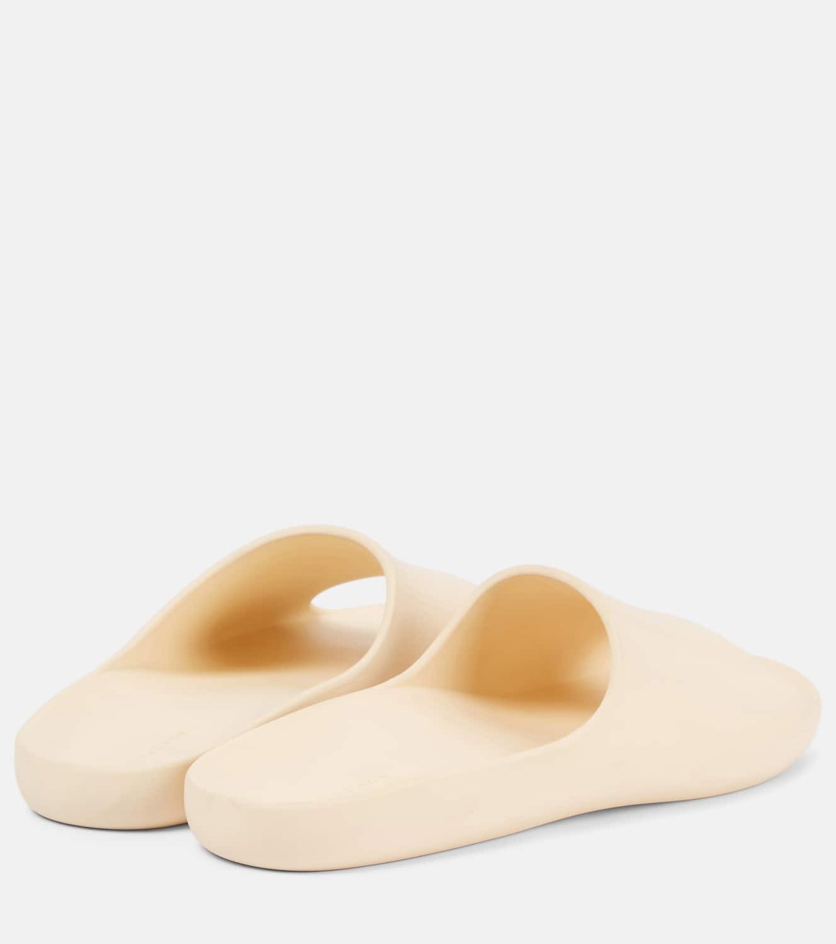 The Row Ama slides The Row