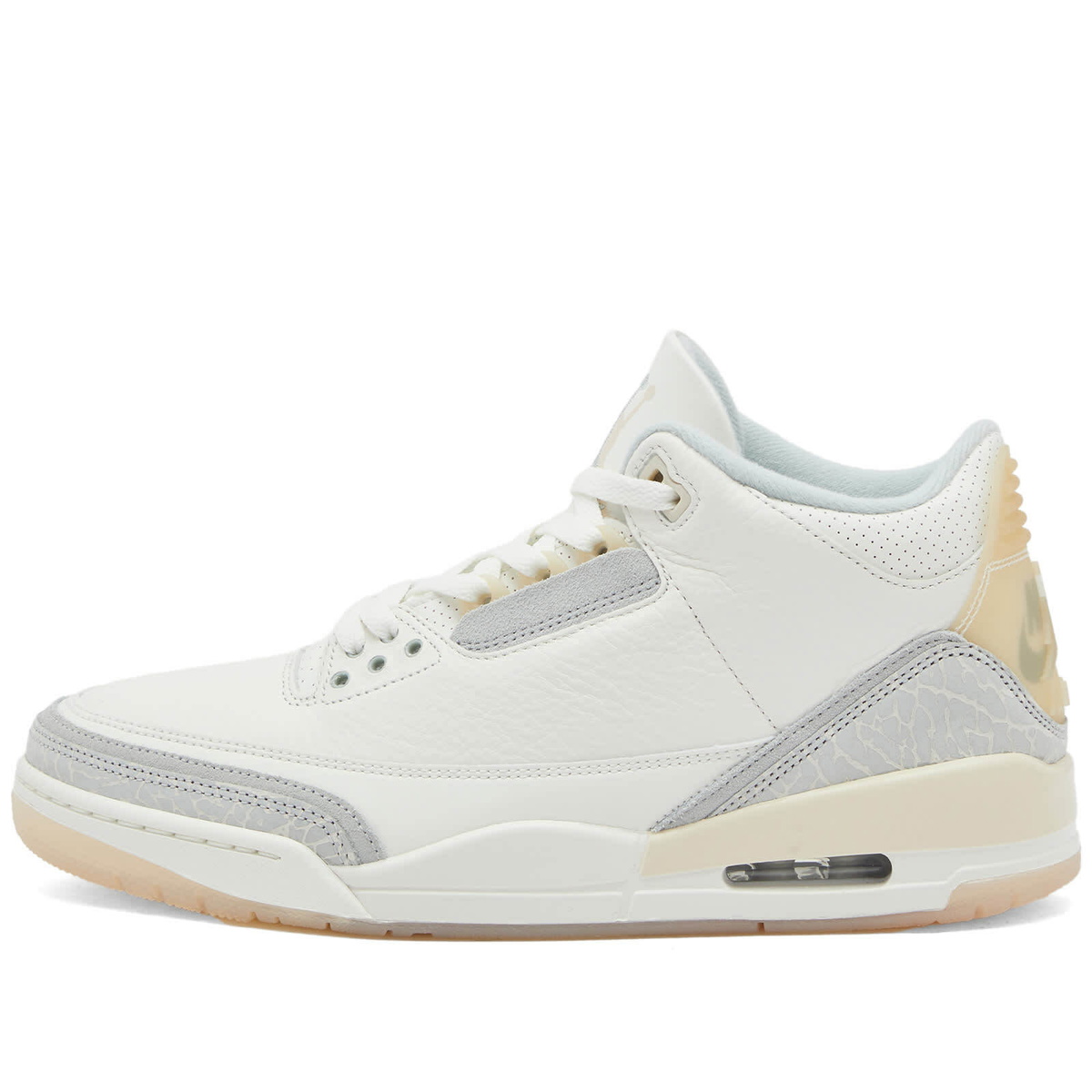 Air Jordan 3 Retro Craft Sneakers in Ivory/Grey Mist/Cream Nike Jordan ...