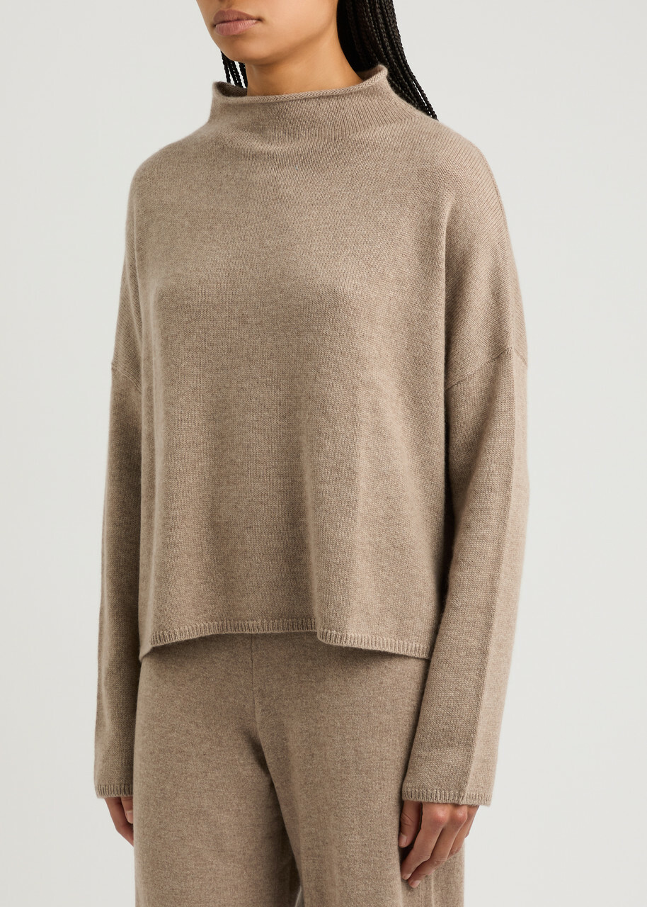 Lisa Yang Sandy Cashmere Jumper Beige Lisa Yang