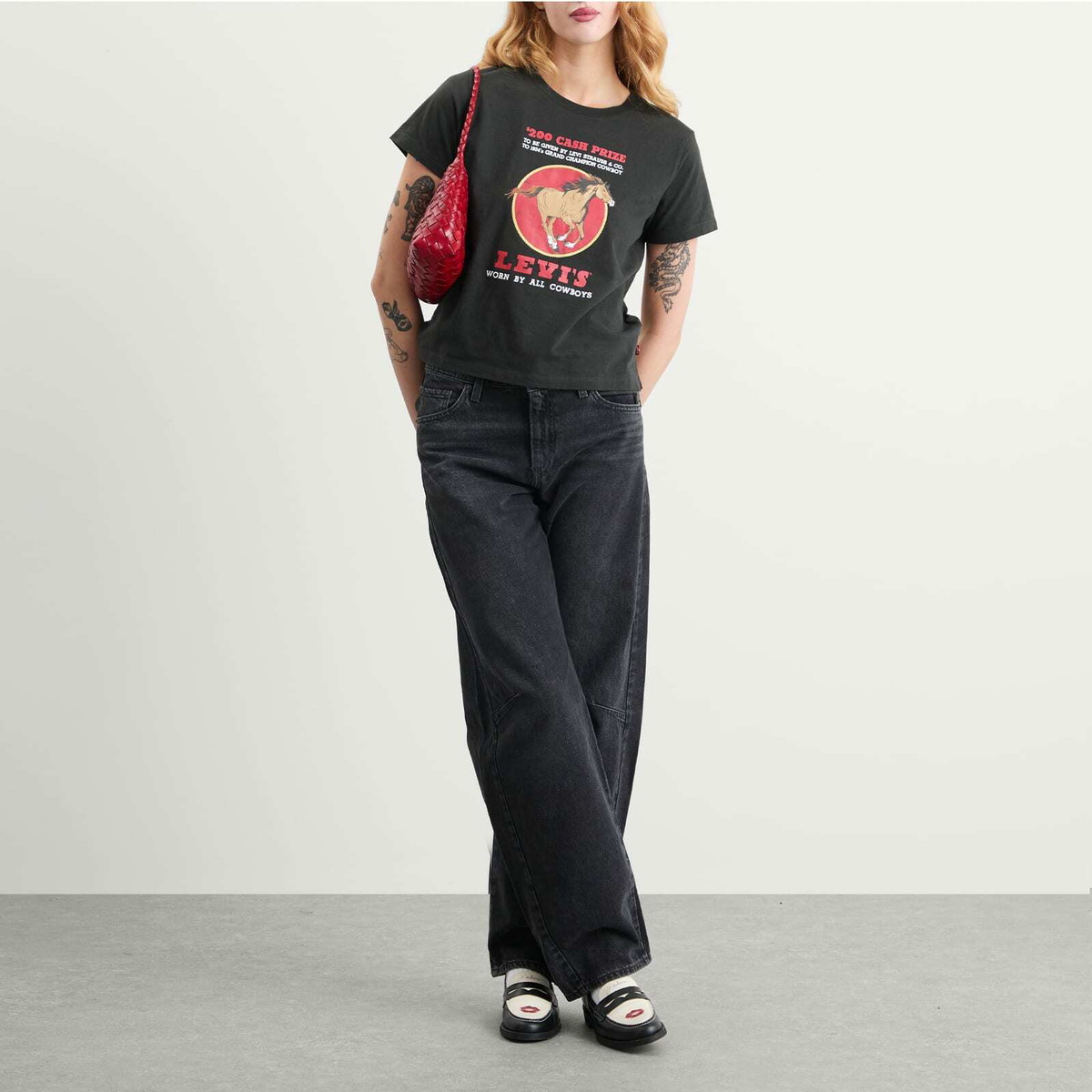 Levi's Women's Baggy Dad Barrel Jeans in Rebel Edge Levi's Red