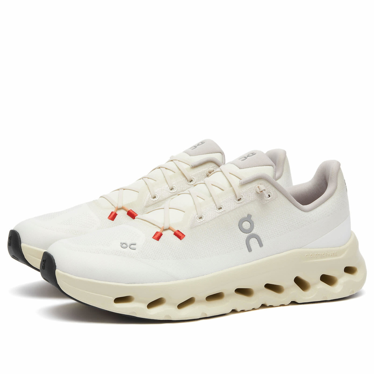 ON Men's Cloudtilt in Sand/Cream On