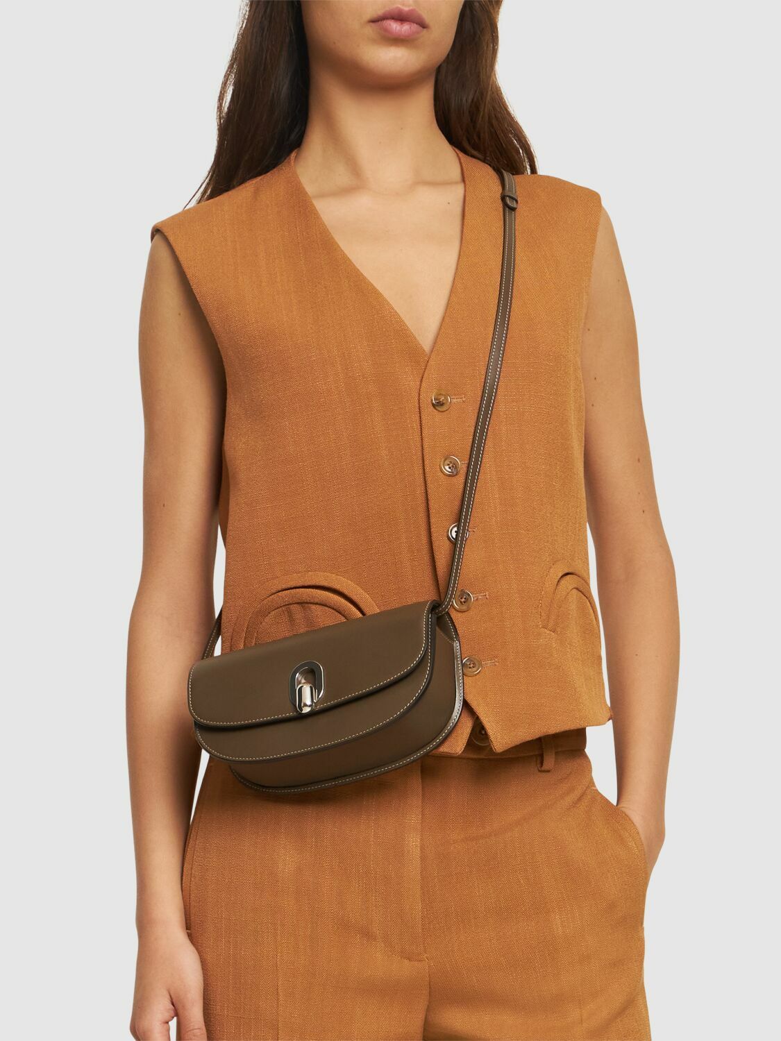 SAVETTE The Tondo Crescent Leather Shoulder Bag Savette