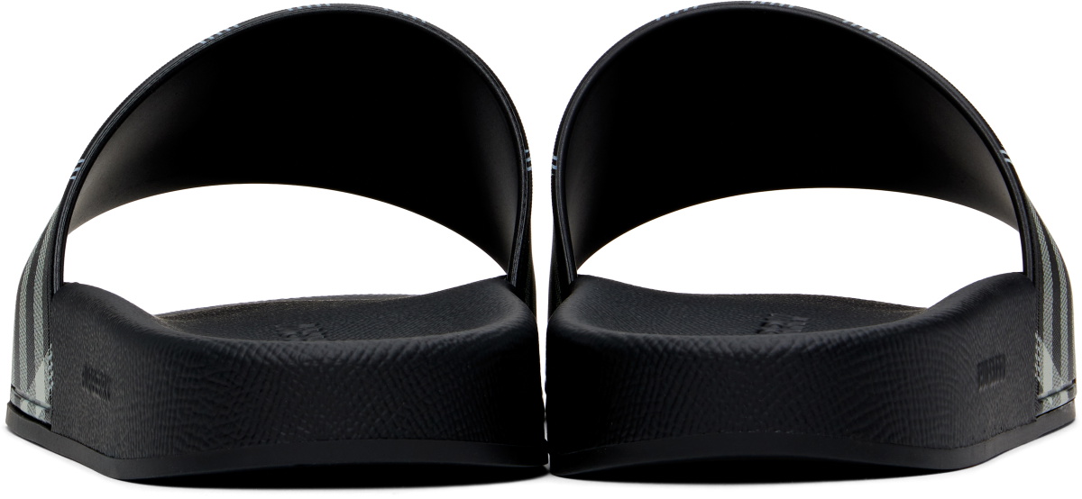 Burberry Black & White Check Pool Slides Burberry