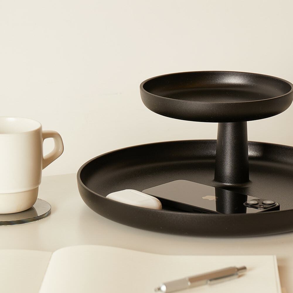 Vitra Jasper Morrison 2014 Rotary Tray in Deep Black Vitra