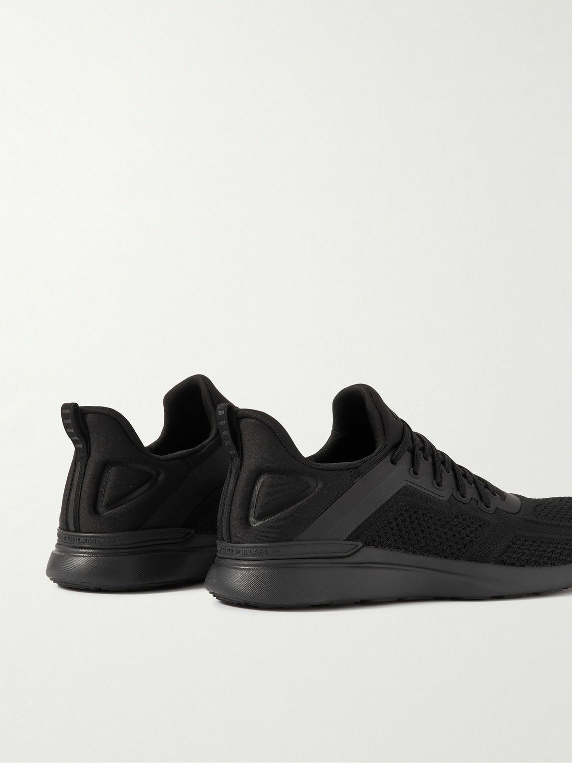 APL Athletic Propulsion Labs - TechLoom Tracer Running Sneakers - Black ...