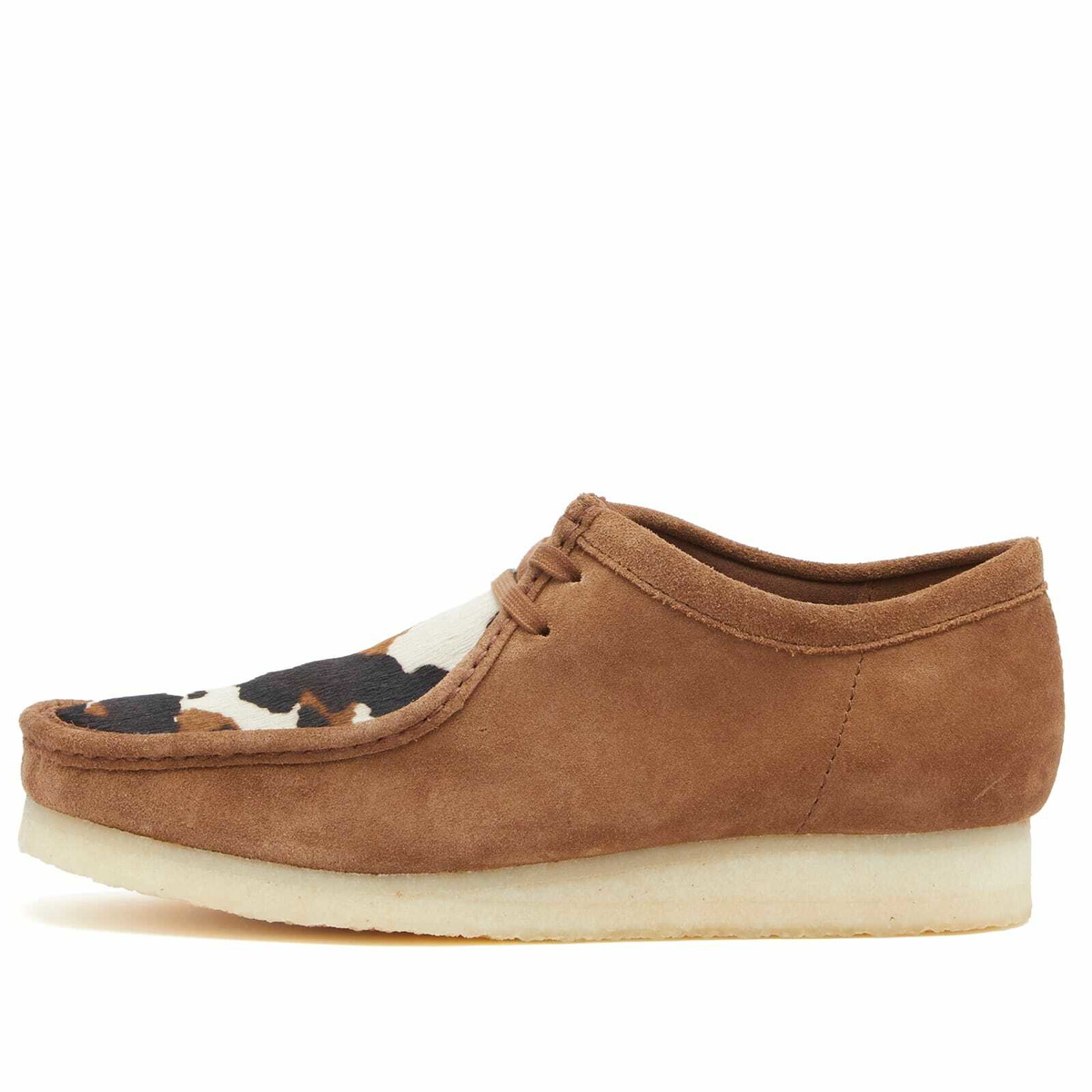 Clarks Originals Men's Wallabee Cow in Cola Interest Clarks Originals
