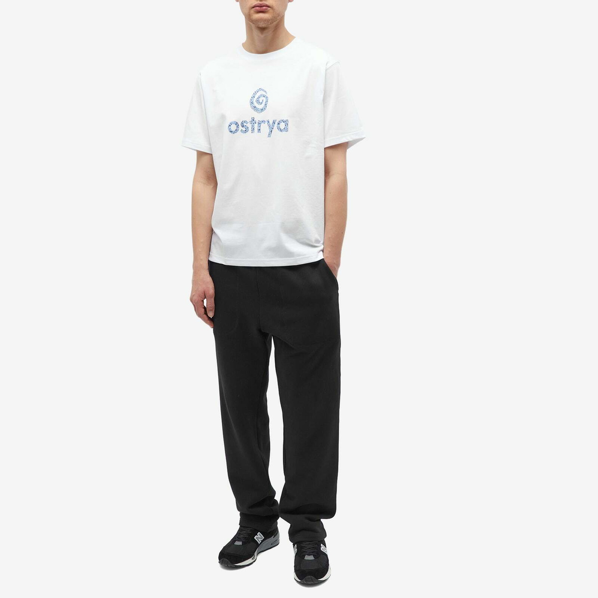 Ostrya Men's Emblem Equi T-Shirt in White Ostrya