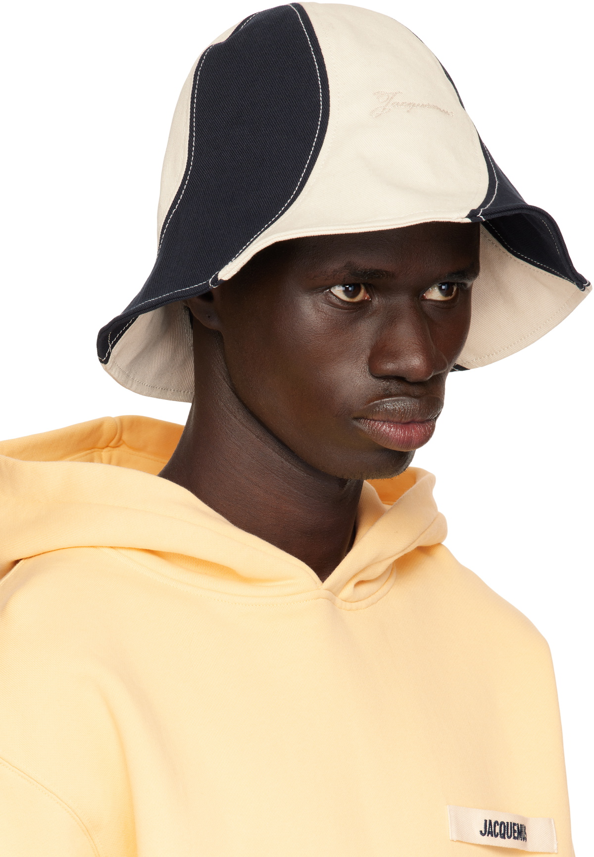 JACQUEMUS Off-White & Navy 'Le Bob Gelato' Bucket Hat Jacquemus