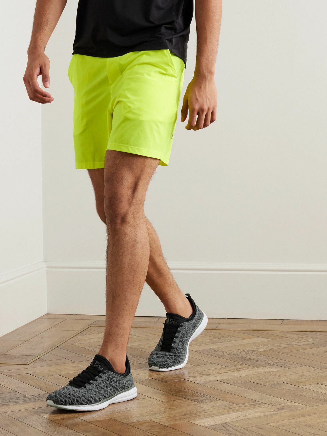APL Athletic Propulsion Labs - TechLoom Phantom Running Sneakers ...