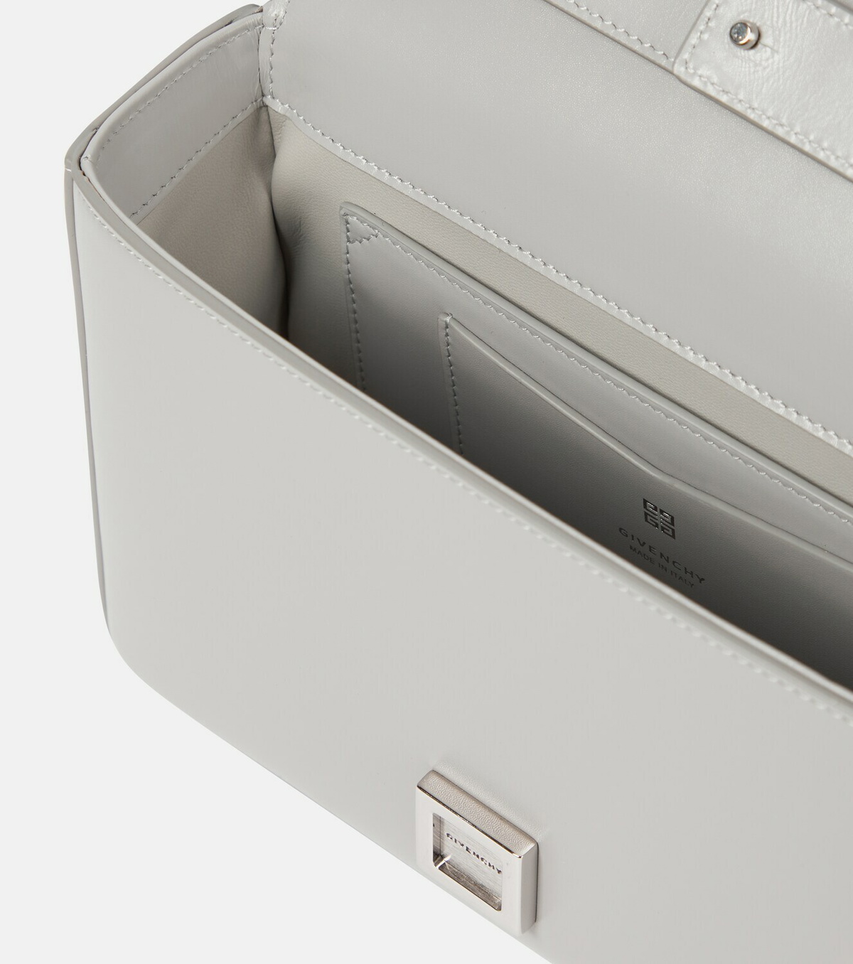 Givenchy - 4G Medium leather crossbody bag Givenchy