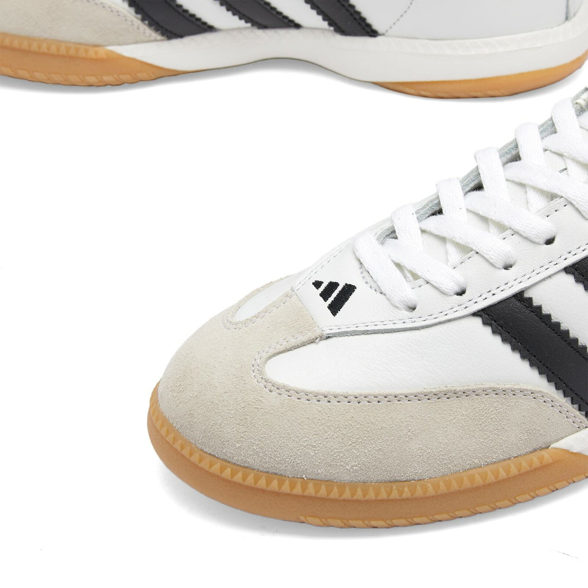 Adidas SAMBA MN Sneakers in Ftwr White/Core Black/Gum adidas