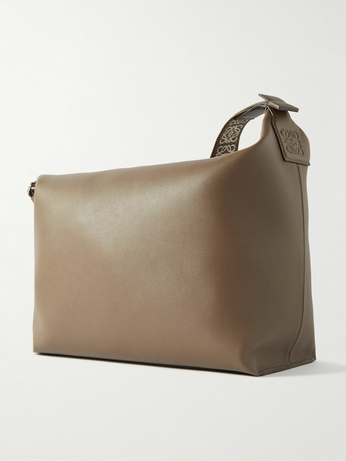 Loewe - Cubi Leather Messenger Bag Loewe