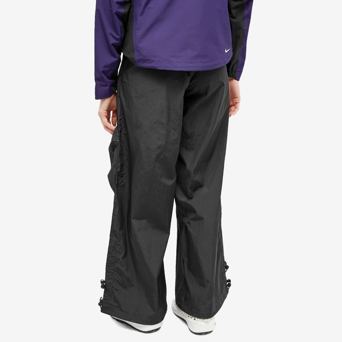 Nike Women's Tech Pack Repel Pant in Black/Anthracite Nike