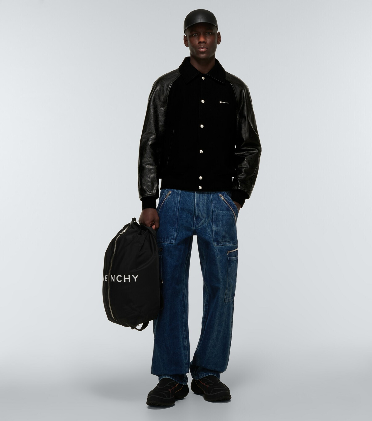 Givenchy - Zipper-detail straight jeans Givenchy