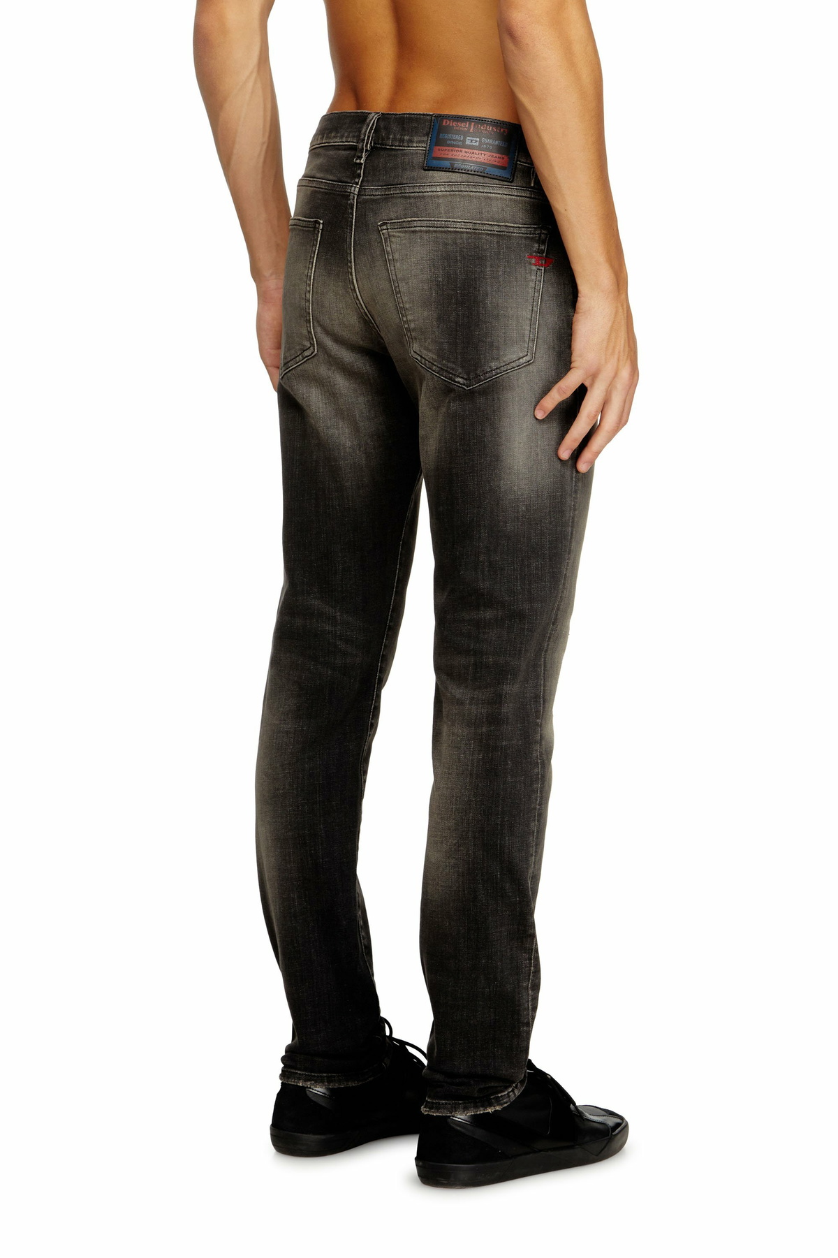 Diesel Slim Jeans - 2019 D-Strukt - Jeans Mens in Grey Diesel