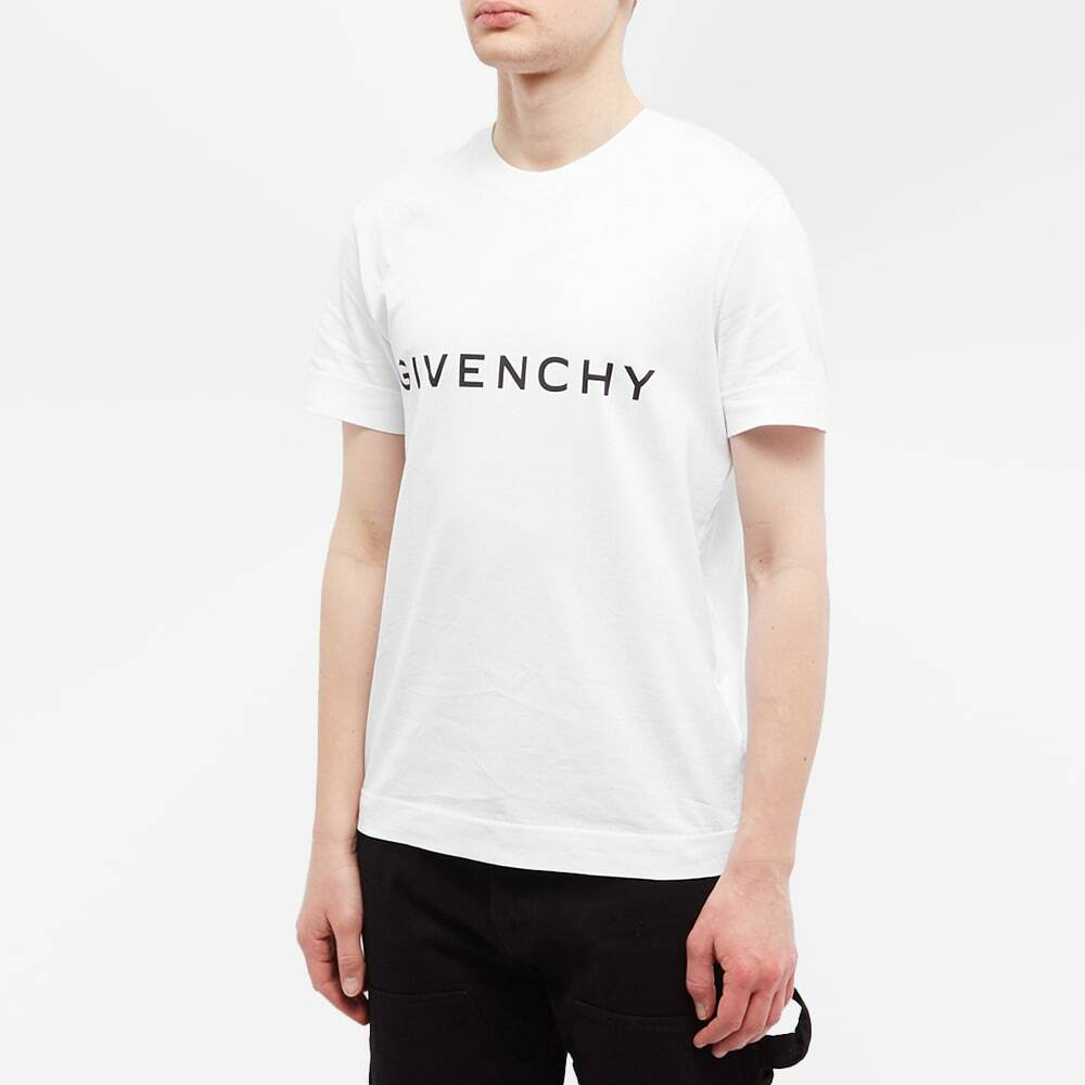 Givenchy Men's Logo T-Shirt in White Givenchy