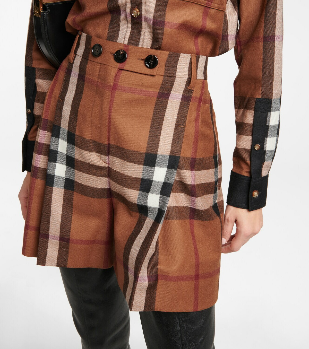Burberry - Checked high-rise wool shorts Burberry