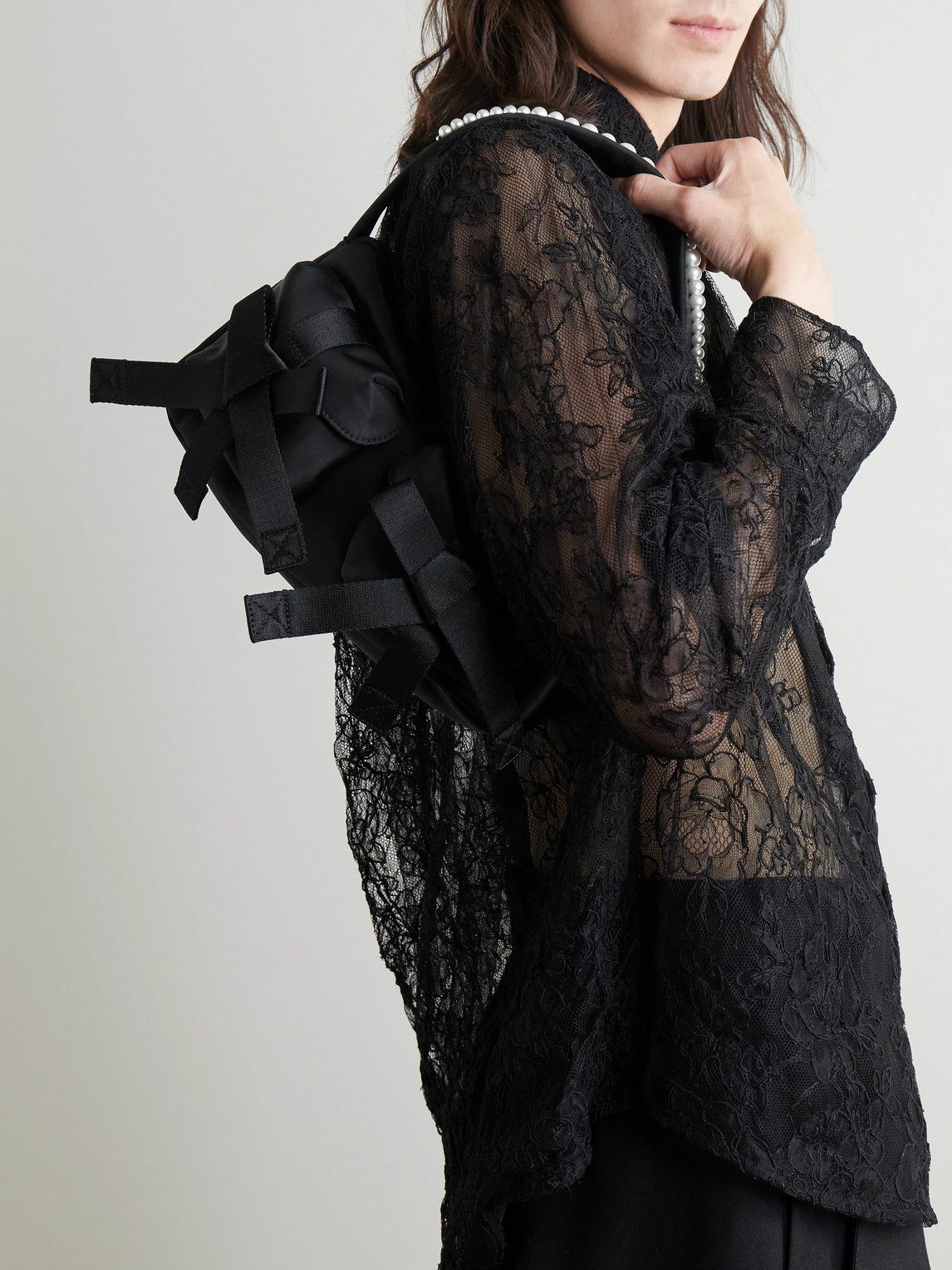 Simone Rocha - Bow and Faux Pearl-Embellished Shell Shoulder Bag Simone ...