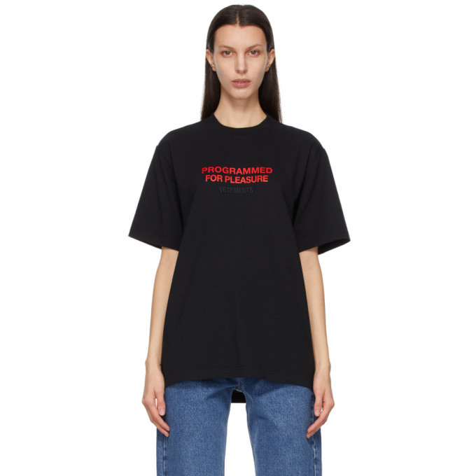 VETEMENTS Black Programmed For Pleasure T-Shirt Vetements