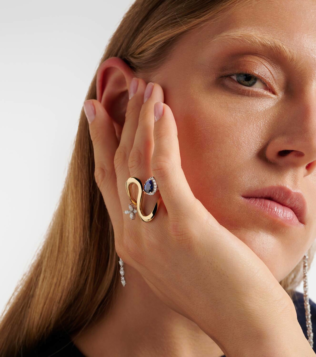 Yeprem Reign Supreme 18kt gold ring with diamonds and sapphires Yeprem