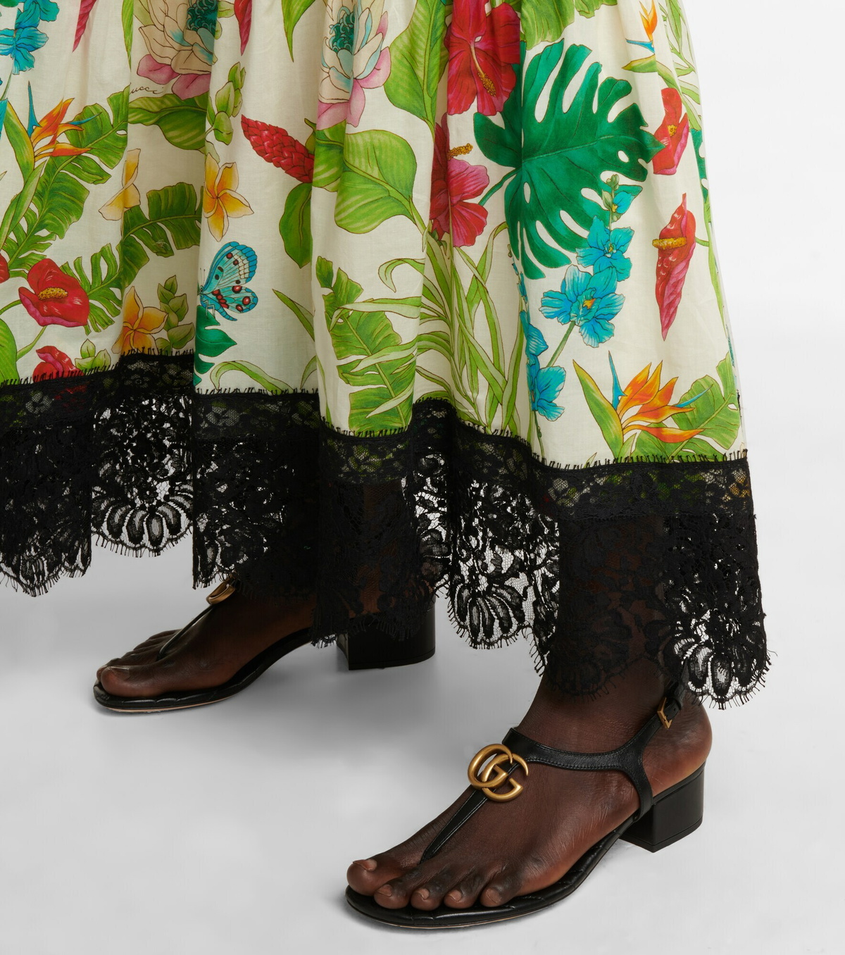 Gucci - Double G leather thong sandals Gucci