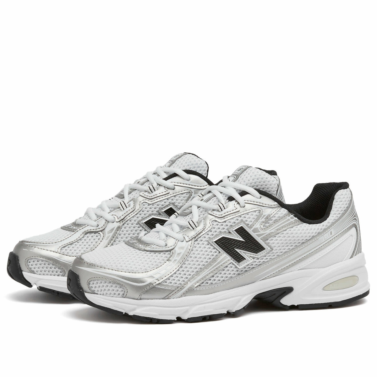 New Balance 740 Sneaker in White New Balance