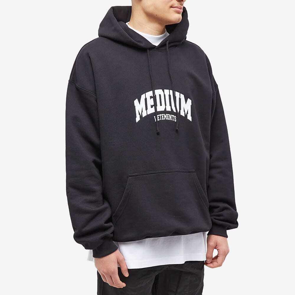 Vetements Men's Medium Logo Popover Hoody in Black Vetements