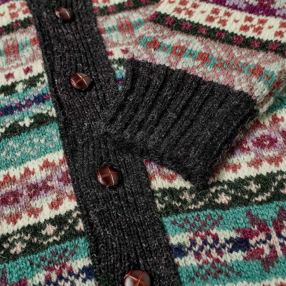 Jamieson's of Shetland Men's Fair Isle V-Neck Cardigan in Peat Jamieson ...