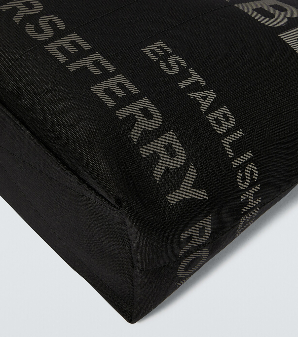 Burberry - Logo tote bag Burberry