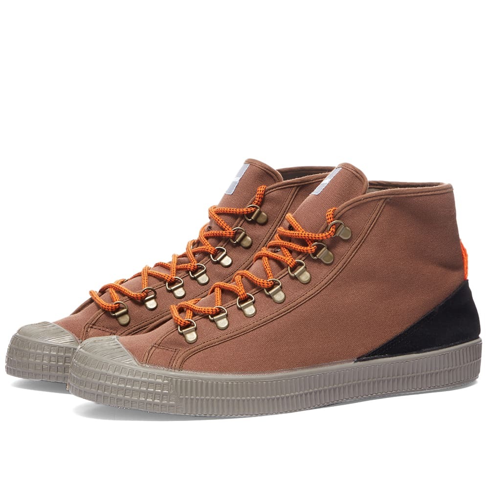Novesta Men's Star Dribble Trampka Sneakers in Brown/Grey Novesta