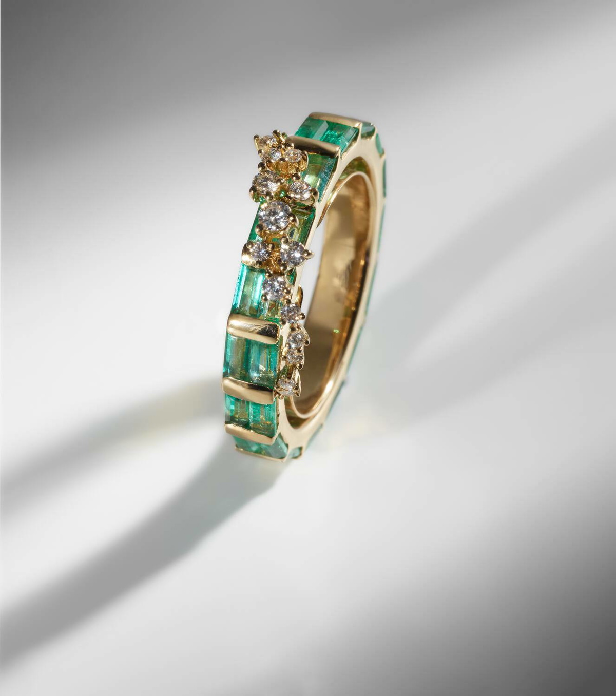 Ananya Scatter 18kt gold ring with emeralds and diamonds Ananya